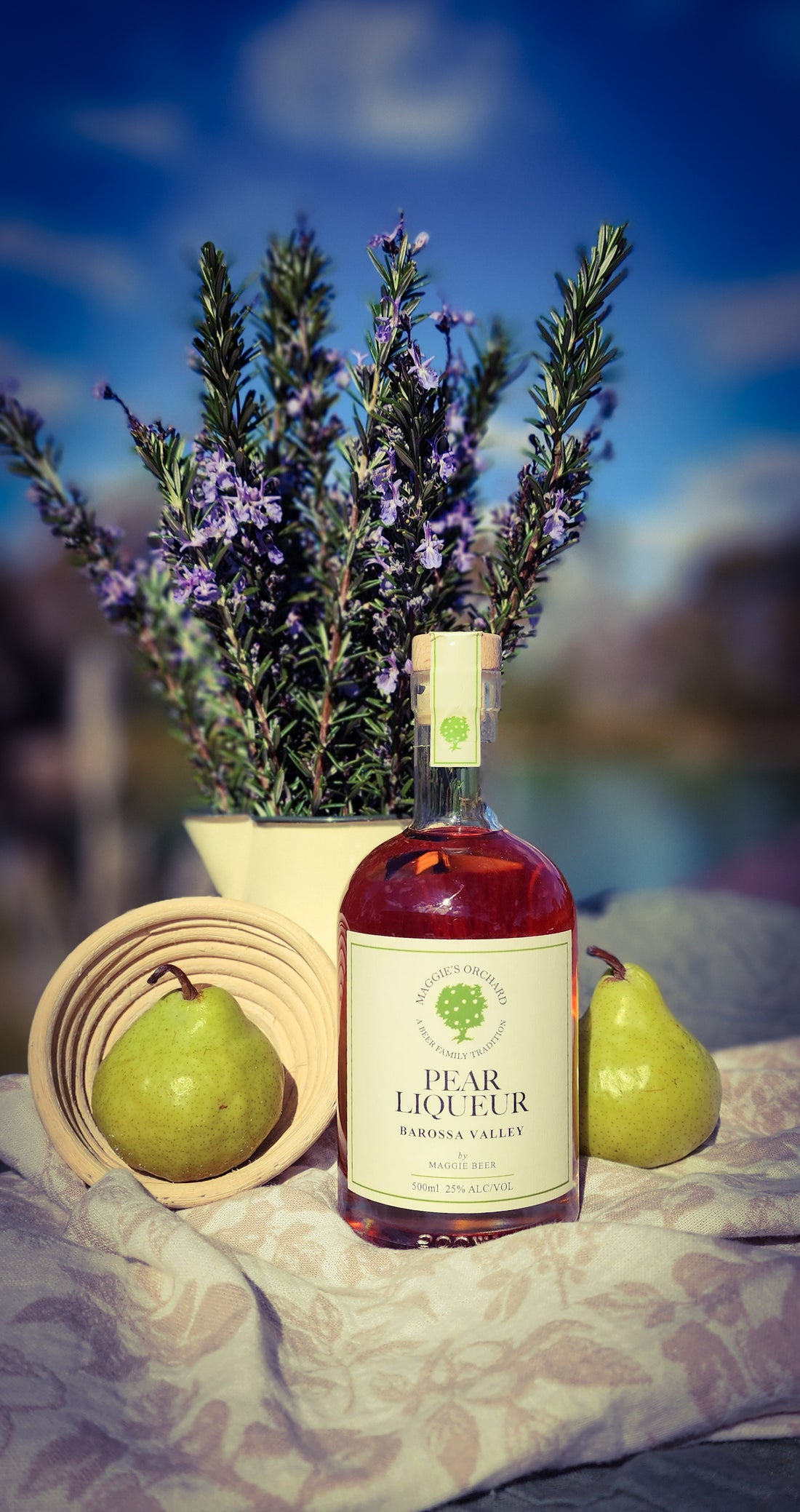 Pear Liqueur 500ml – Maggie Beer's Farm Shop